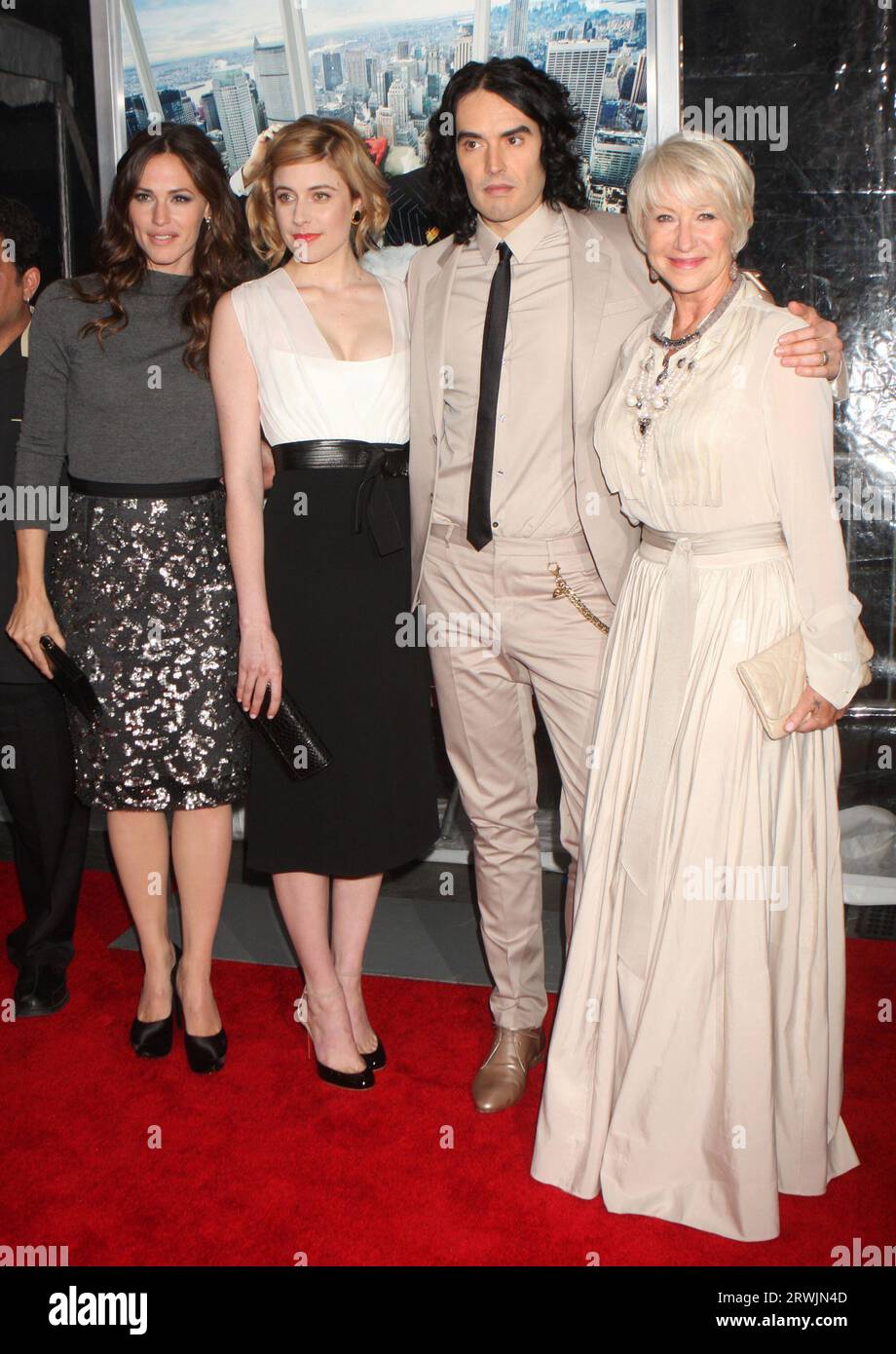 Russell brand and helen mirren Banque de photographies et d’images à ...