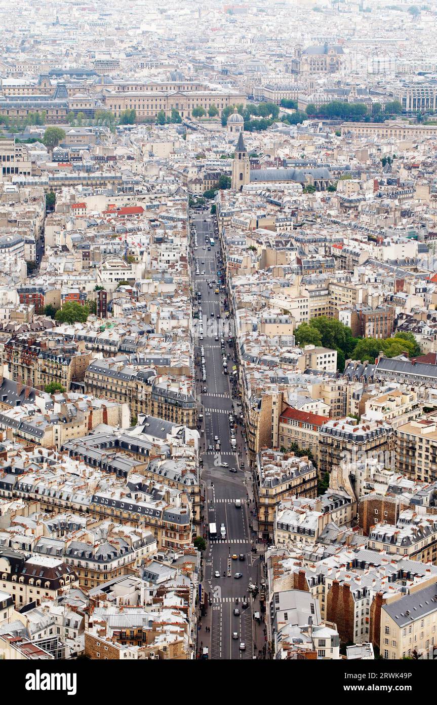 Vue sur une rue de paris Banque de photographies et d’images à haute ...