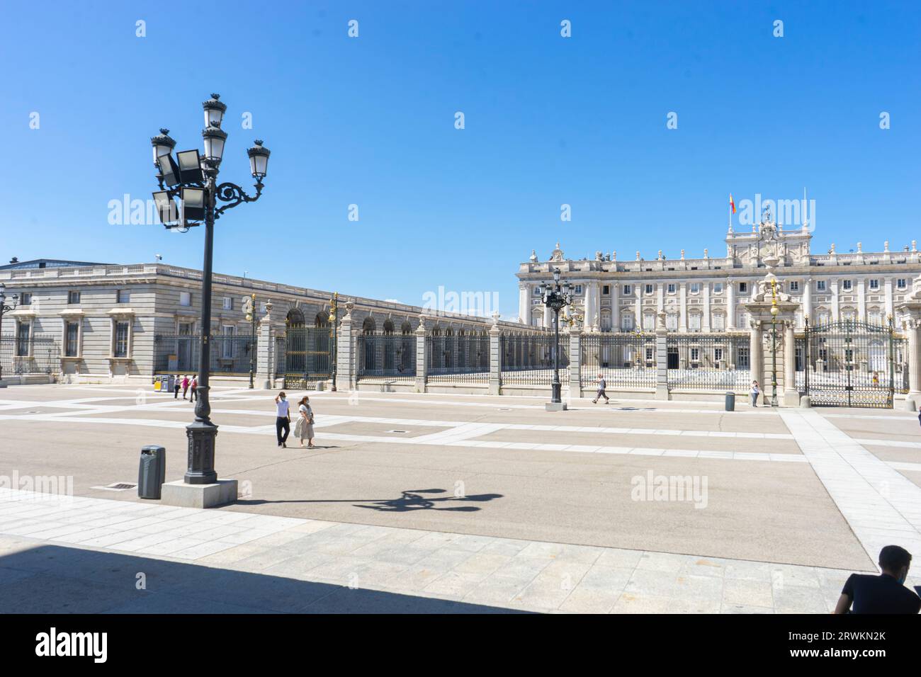 Tours emblématiques, splendeurs panoramiques. Découvrez le rythme ...