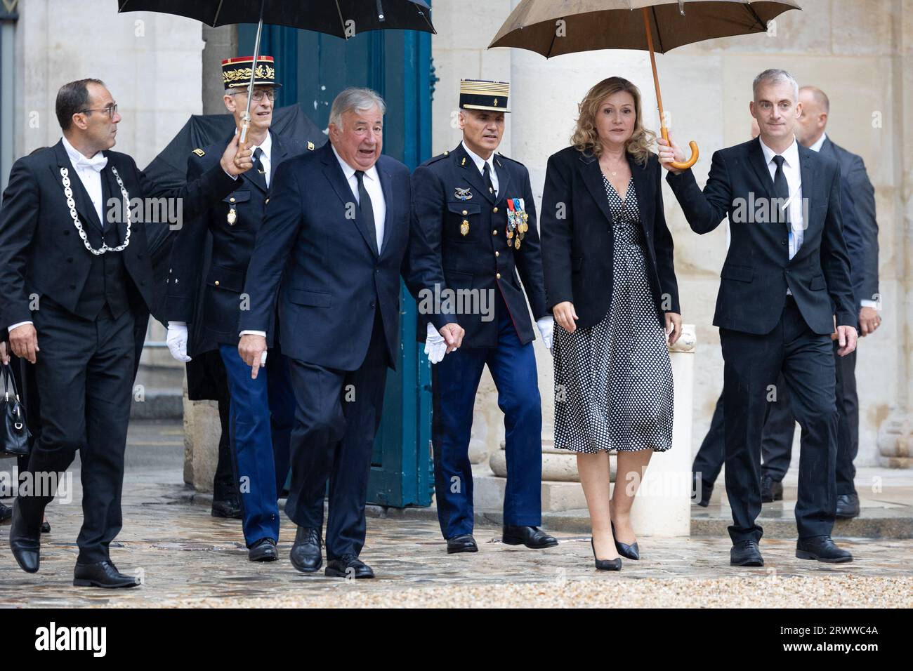 Le président du Sénat français Gerard Larcher et le président de l ...