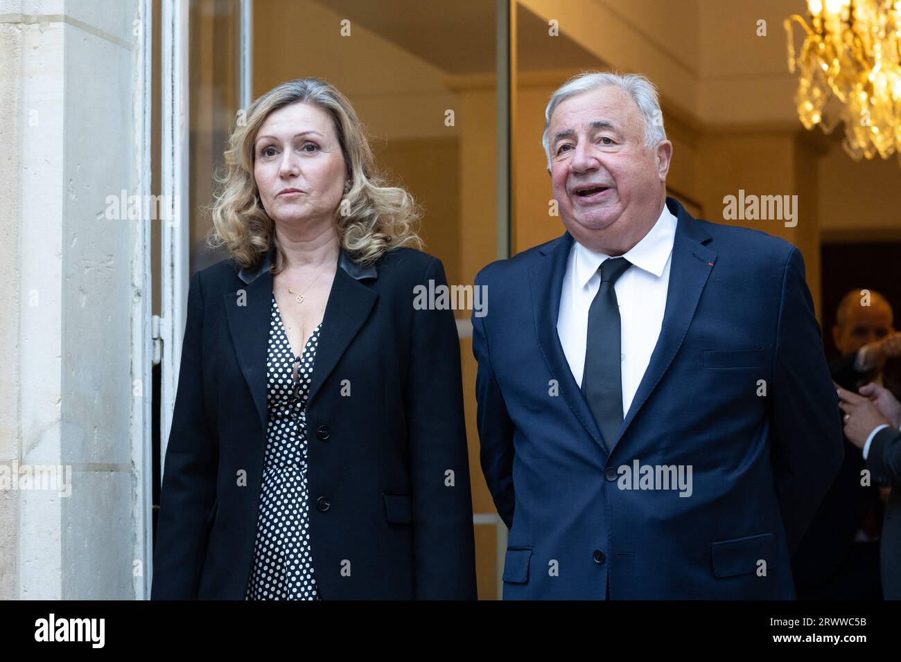 Le président du Sénat français Gerard Larcher et le président de l ...