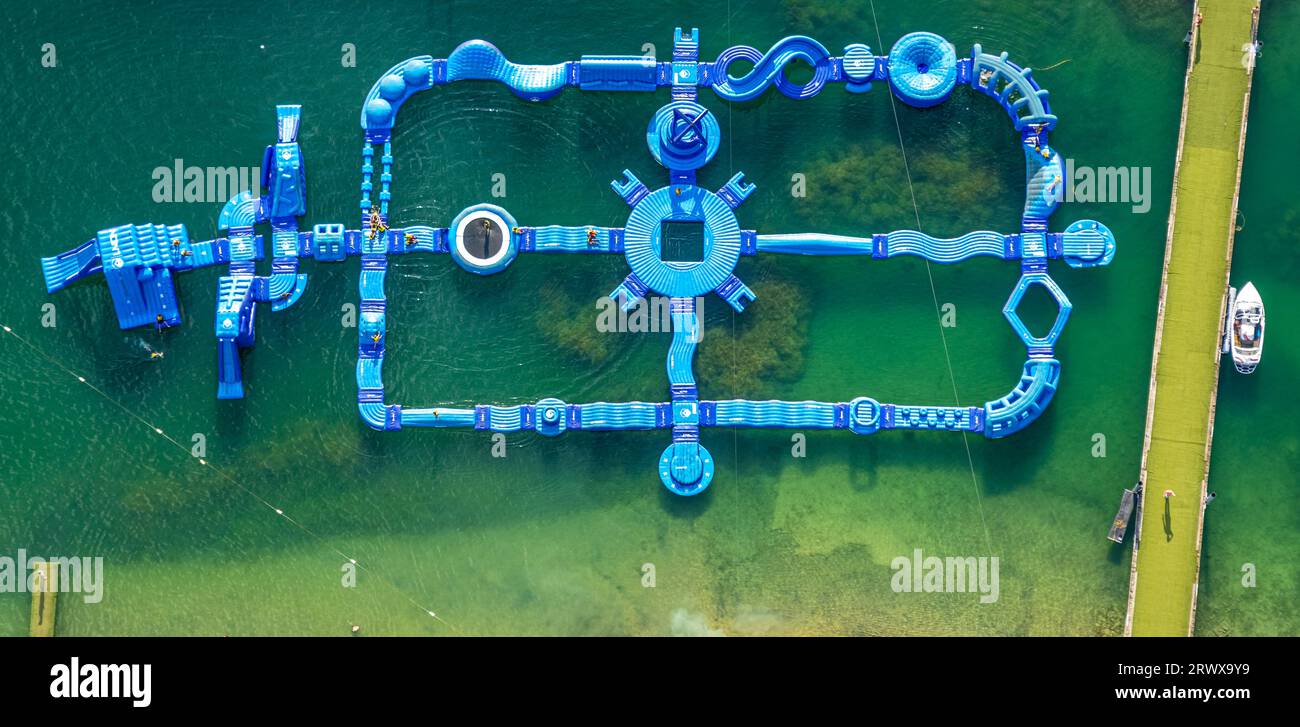 Tuttenbrocksee avec parc aquatique Banque de photographies et d’images ...