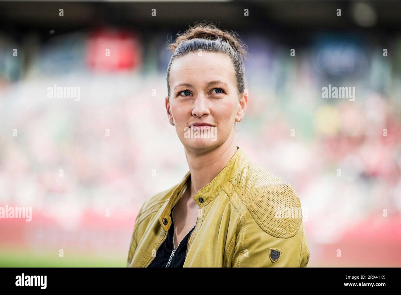 Almuth Schult (TV-Expertin und Nationalspielerin) UEFA Women?s Nations ...