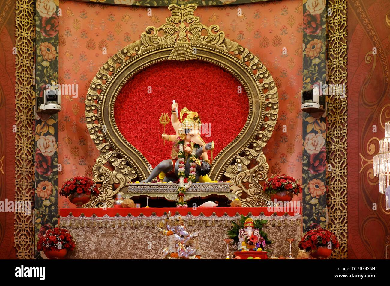 Bhausaheb rangari ganpati Banque de photographies et d’images à haute ...