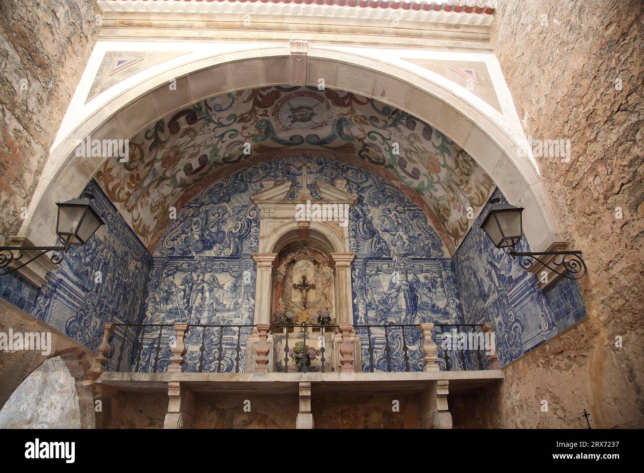 Inside walls Banque de photographies et d’images à haute résolution - Alamy