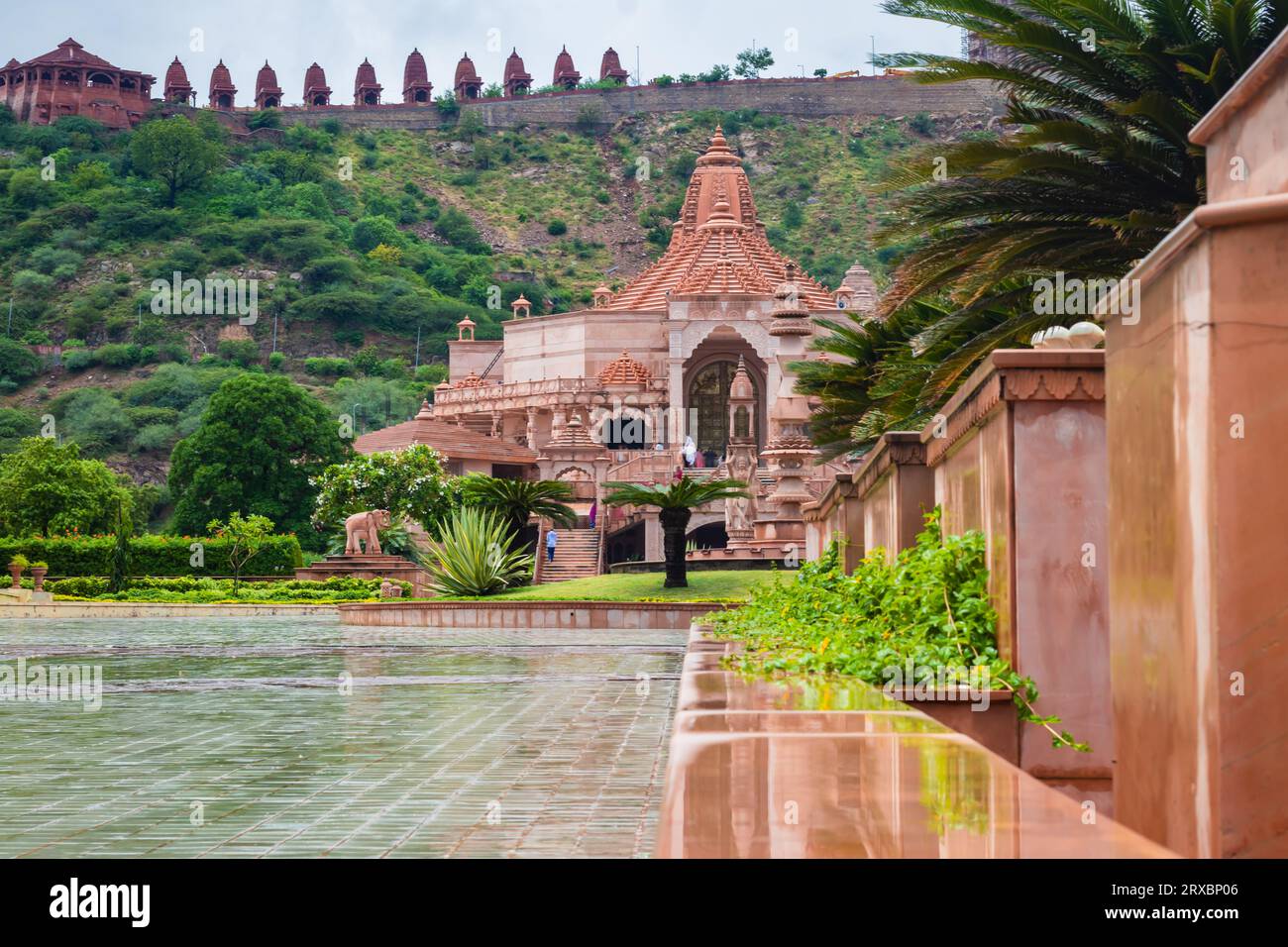 Nareli jain temple Banque de photographies et d’images à haute ...