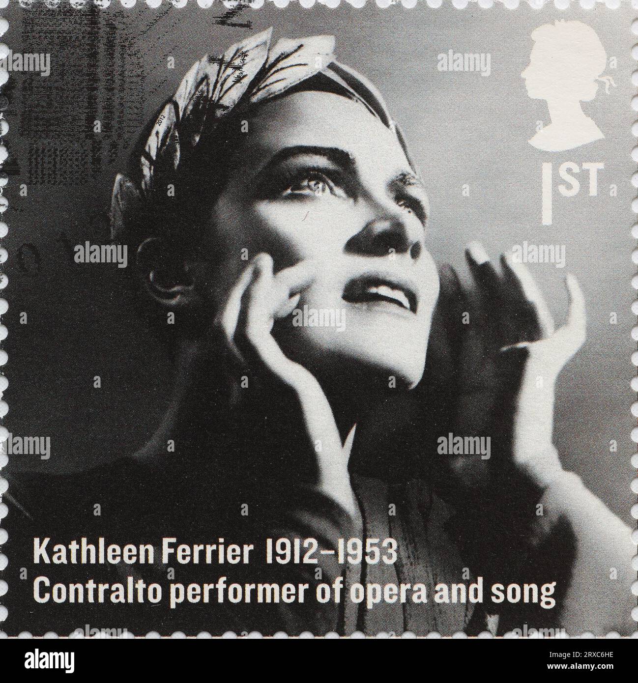 Contralto singer Banque de photographies et d’images à haute résolution ...