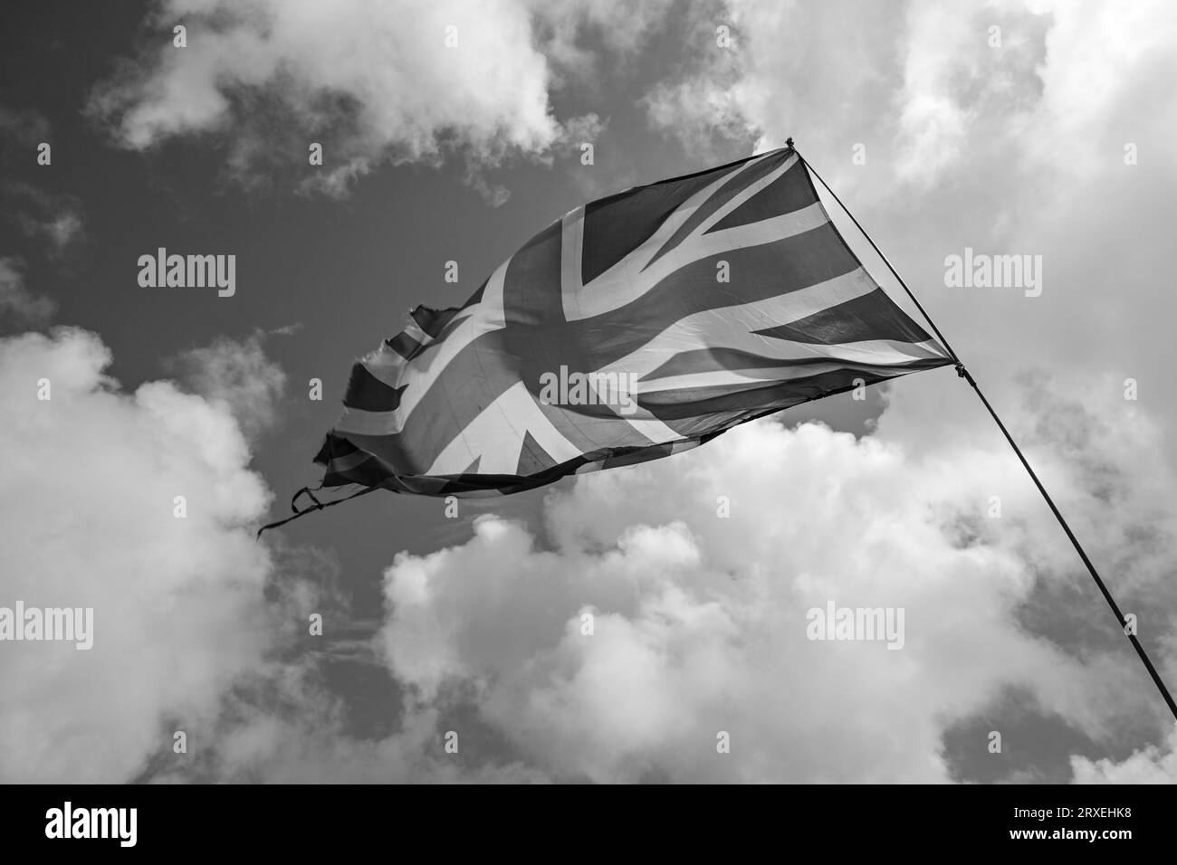 Drapeaux union jack battant Banque d'images noir et blanc - Alamy