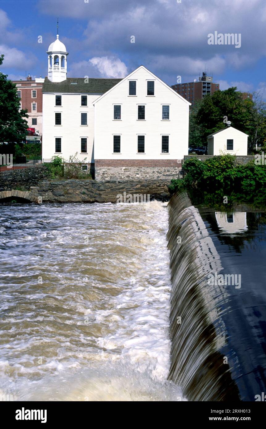 Blackstone river Banque de photographies et d’images à haute résolution ...