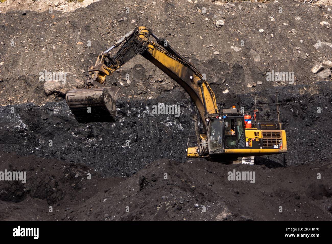 Chargement du charbon du puits de charbon Banque de photographies et d’images à haute résolution ...