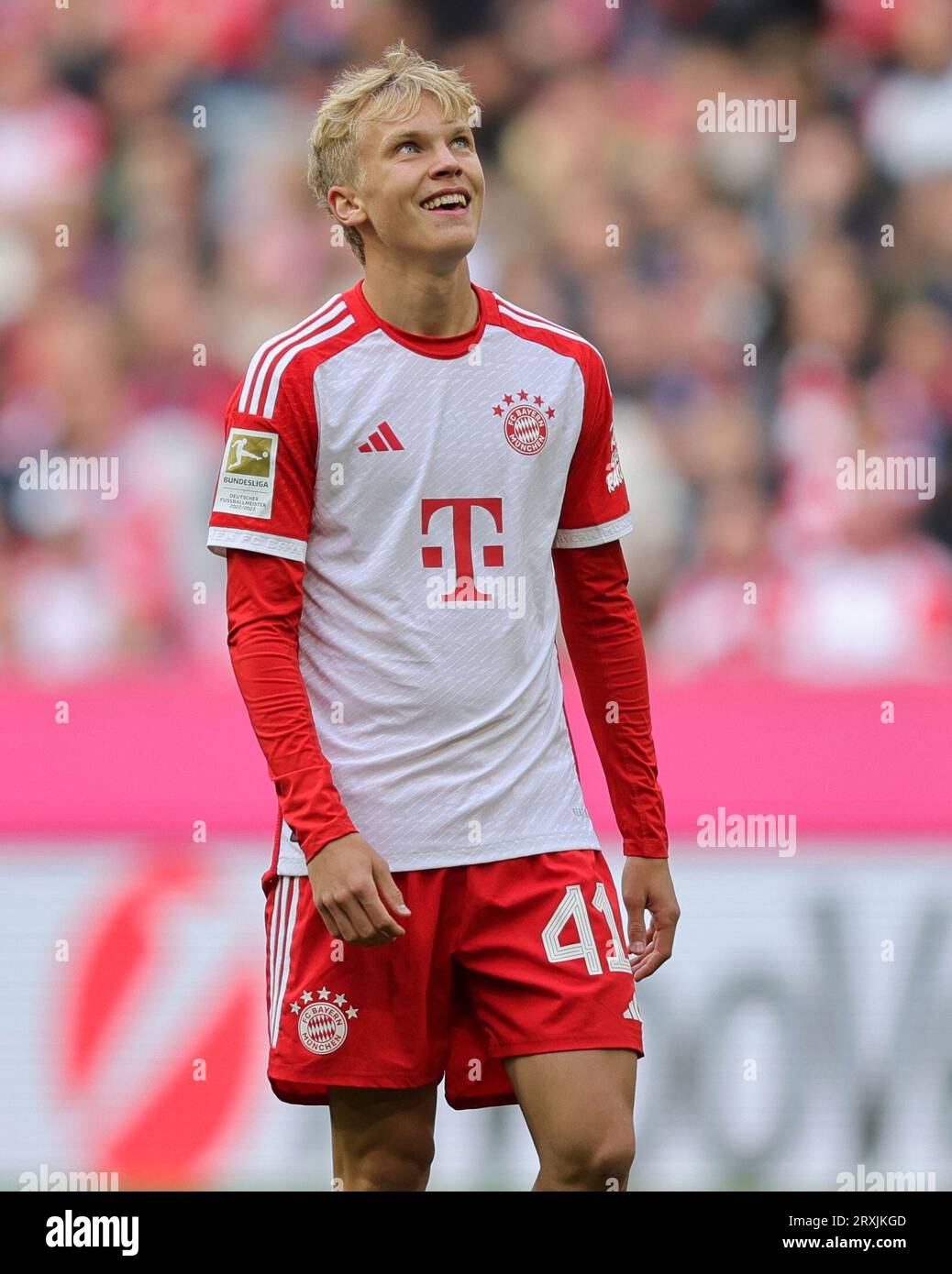 Frans Kraetzig du FC Bayern Muenchen FC Bayern Muenchen vs VFL Bochum ...