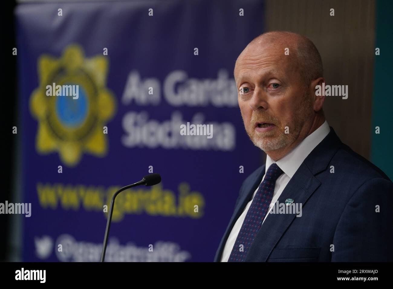 Gerry Harrahill, directeur général des opérations, des recettes et des ...