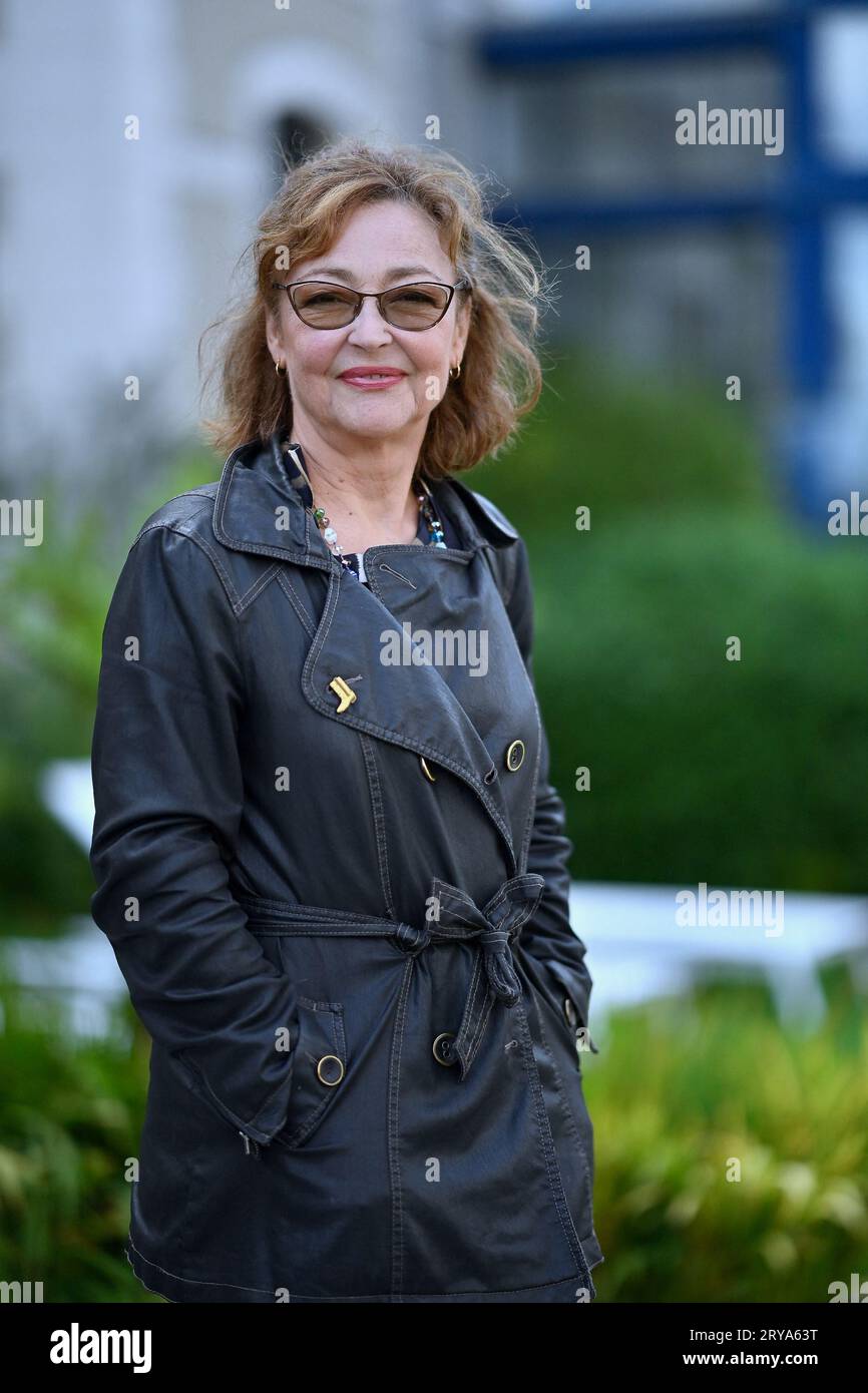 Catherine castel Banque de photographies et d’images à haute résolution ...