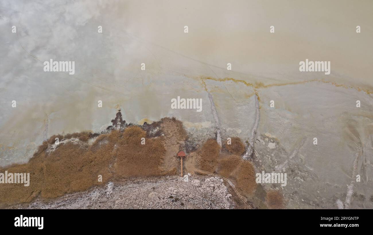 Lac yarisli Banque de photographies et d’images à haute résolution - Alamy