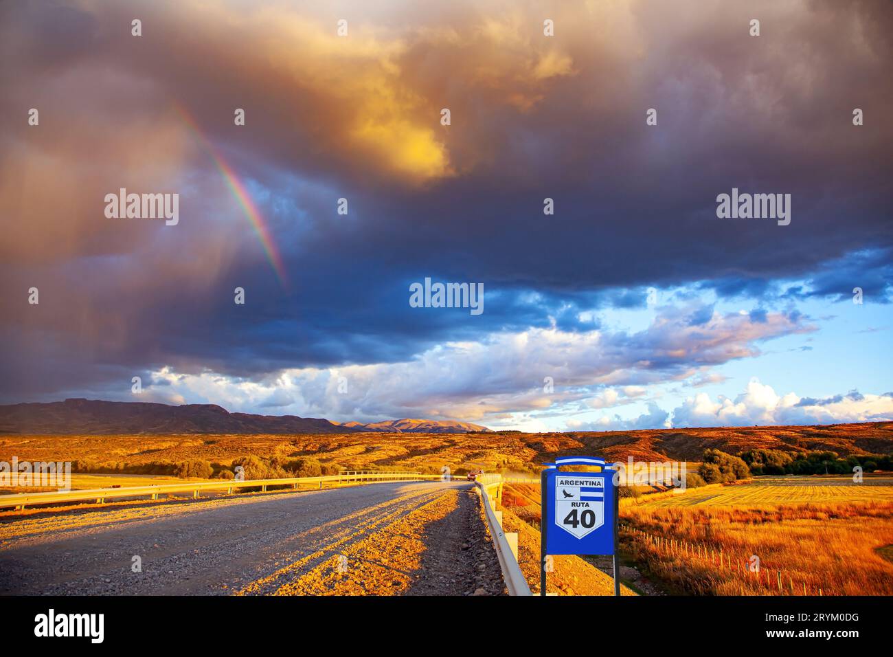 Gigantesque éclair Banque de photographies et d’images à haute ...