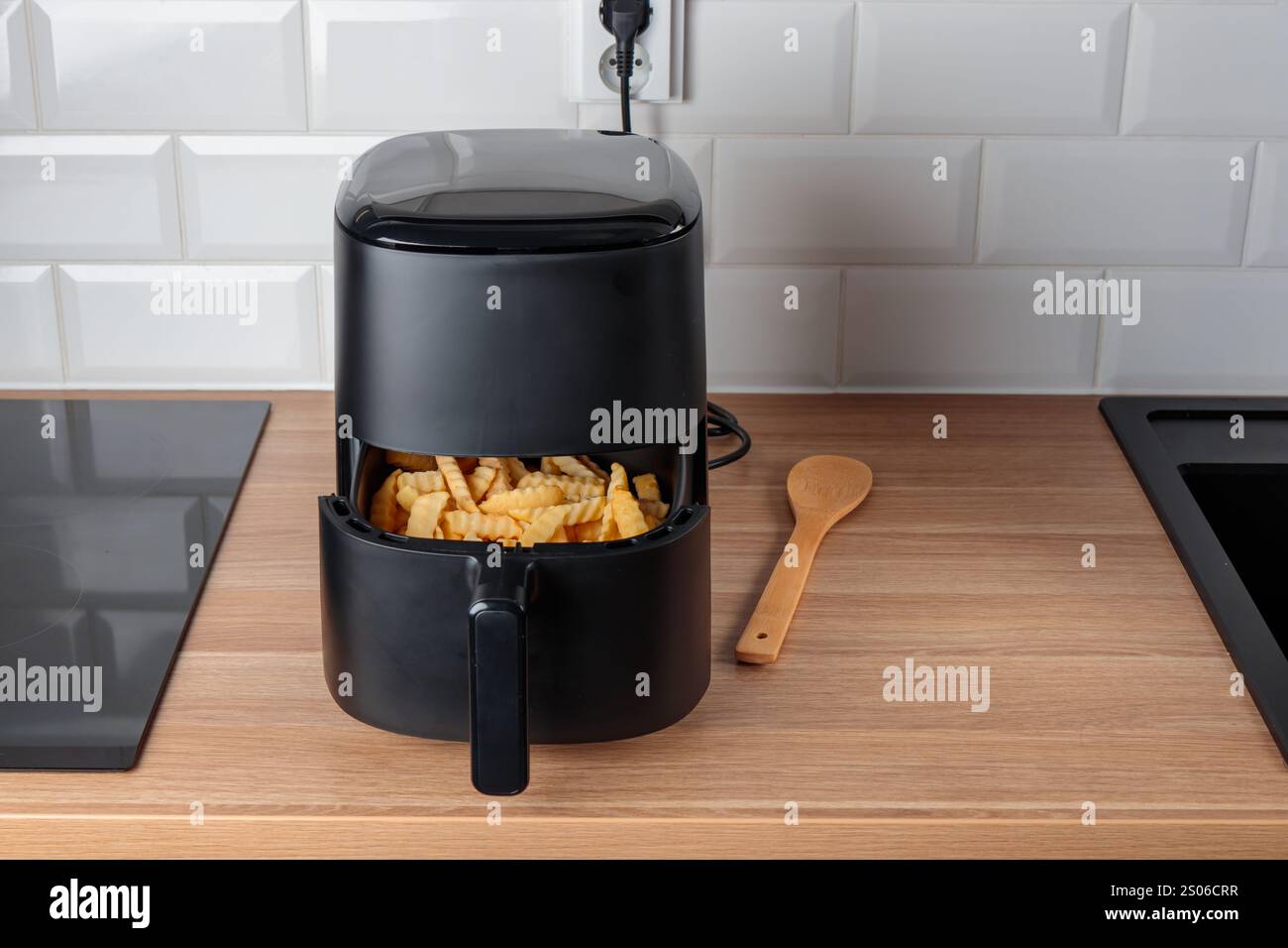 Cuisine tendance gadget air friteuse machine à cuire des pommes de ...