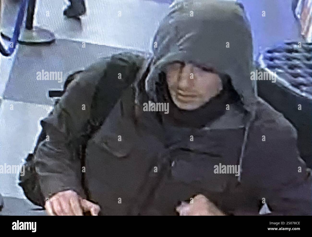 Photo CCTV publiée par le NYPD montrant le suspect dans le meurtre de ...