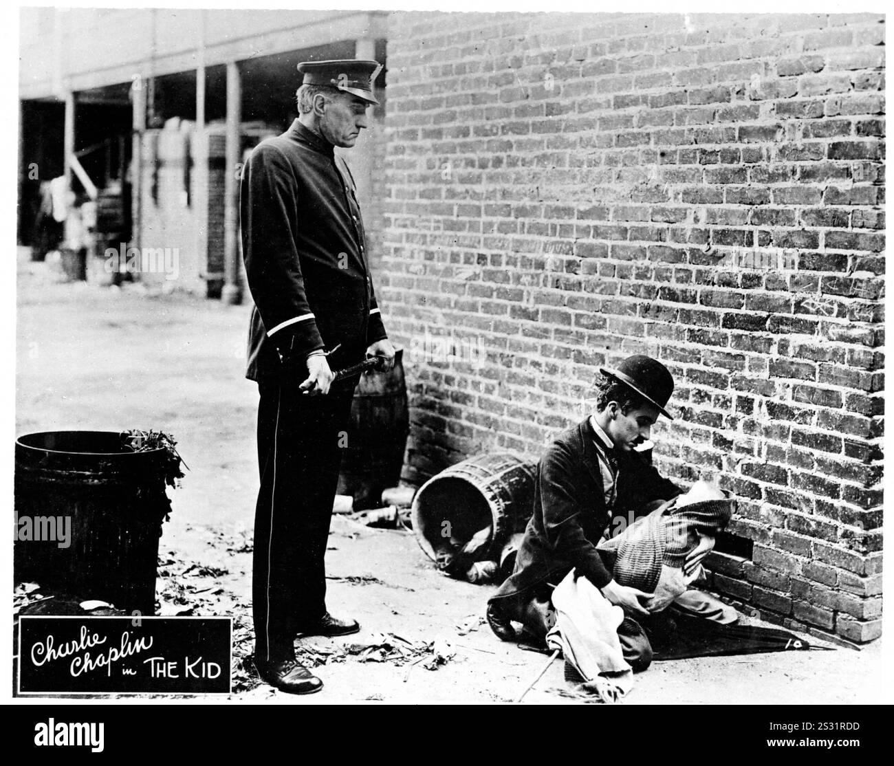 Le gamin 1921 charlie chaplin Banque de photographies et d’images à ...