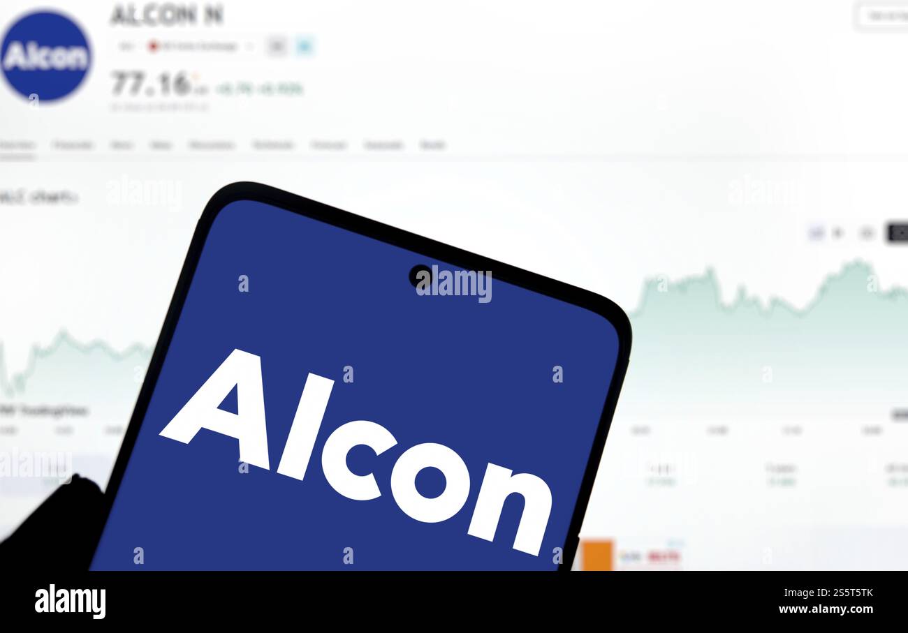 Alcon suisse Banque de photographies et d’images à haute résolution - Alamy