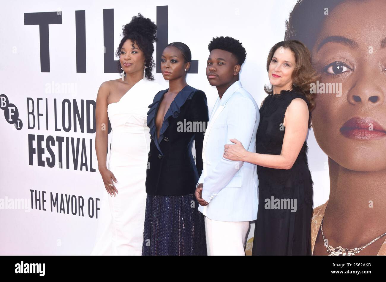 Jalyn hall et barbara brocoli Banque de photographies et d’images à haute résolution - Alamy