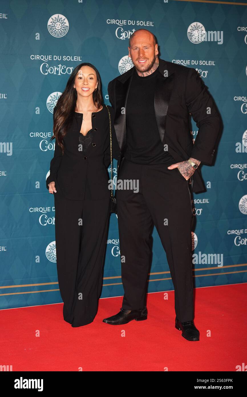 Sacha Ford et Martyn Ford assistent à la première de la production de ...