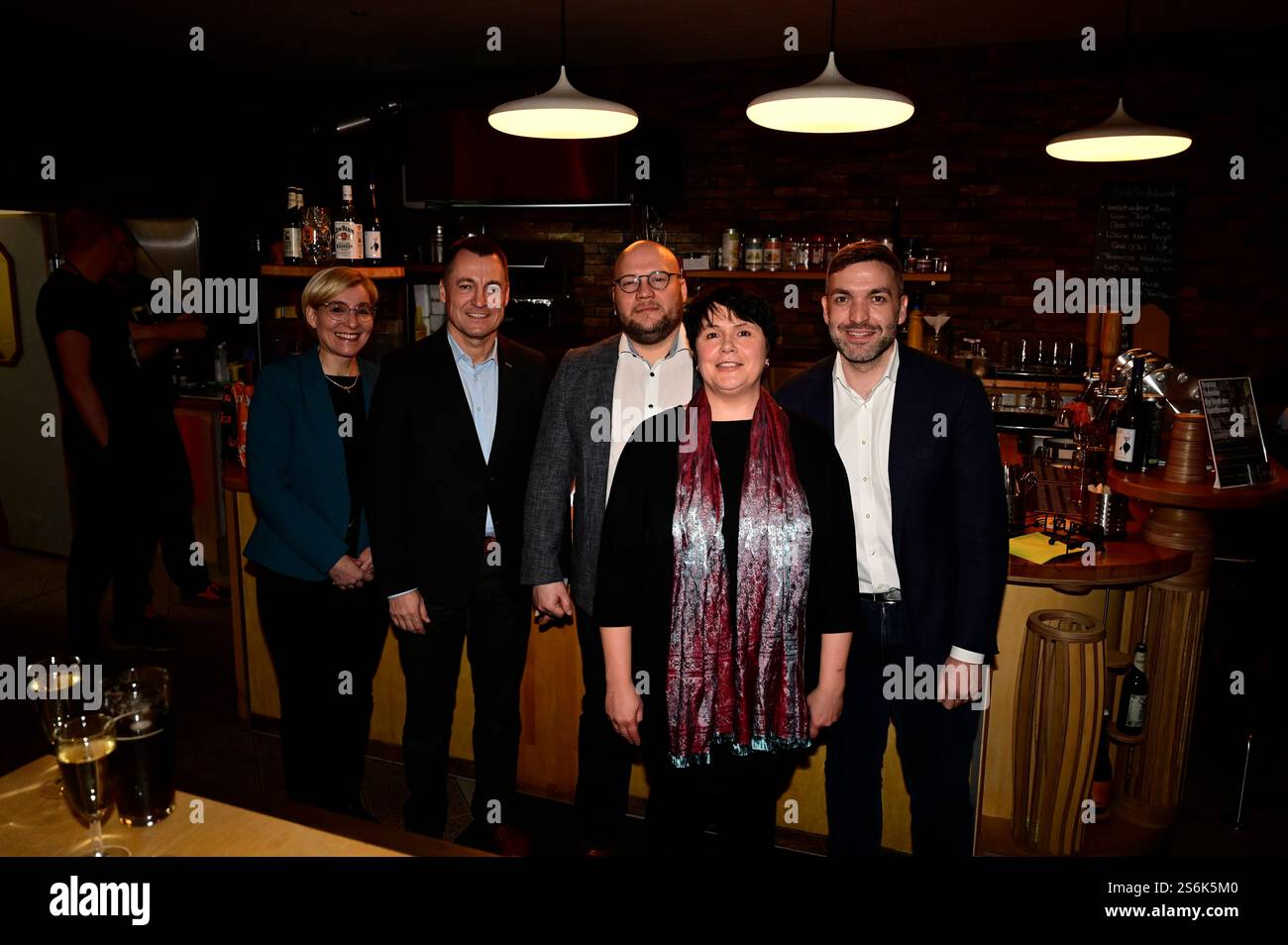 Kristin schutz Banque de photographies et d’images à haute résolution ...