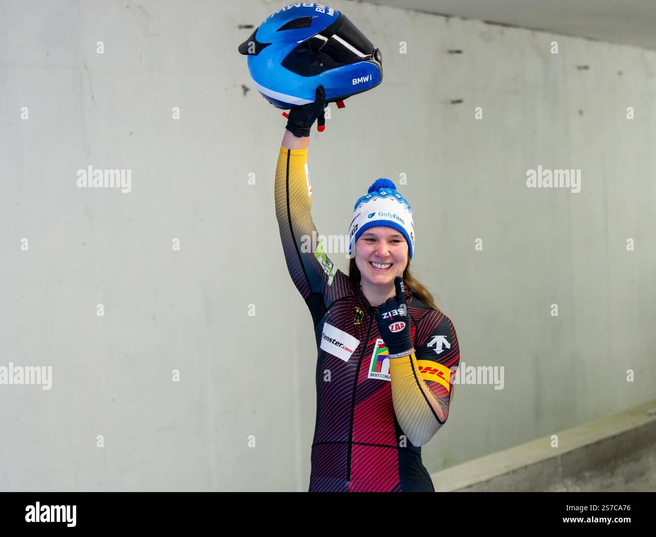 Lisa Buckwitz (Deutschland) jubelt ueber den SIEG, AUT, IBSF Bob ...