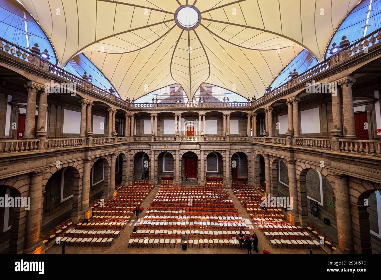 Palais minier, Faculté d'ingénierie, UNAM. Tacuba 5, Centre historique ...