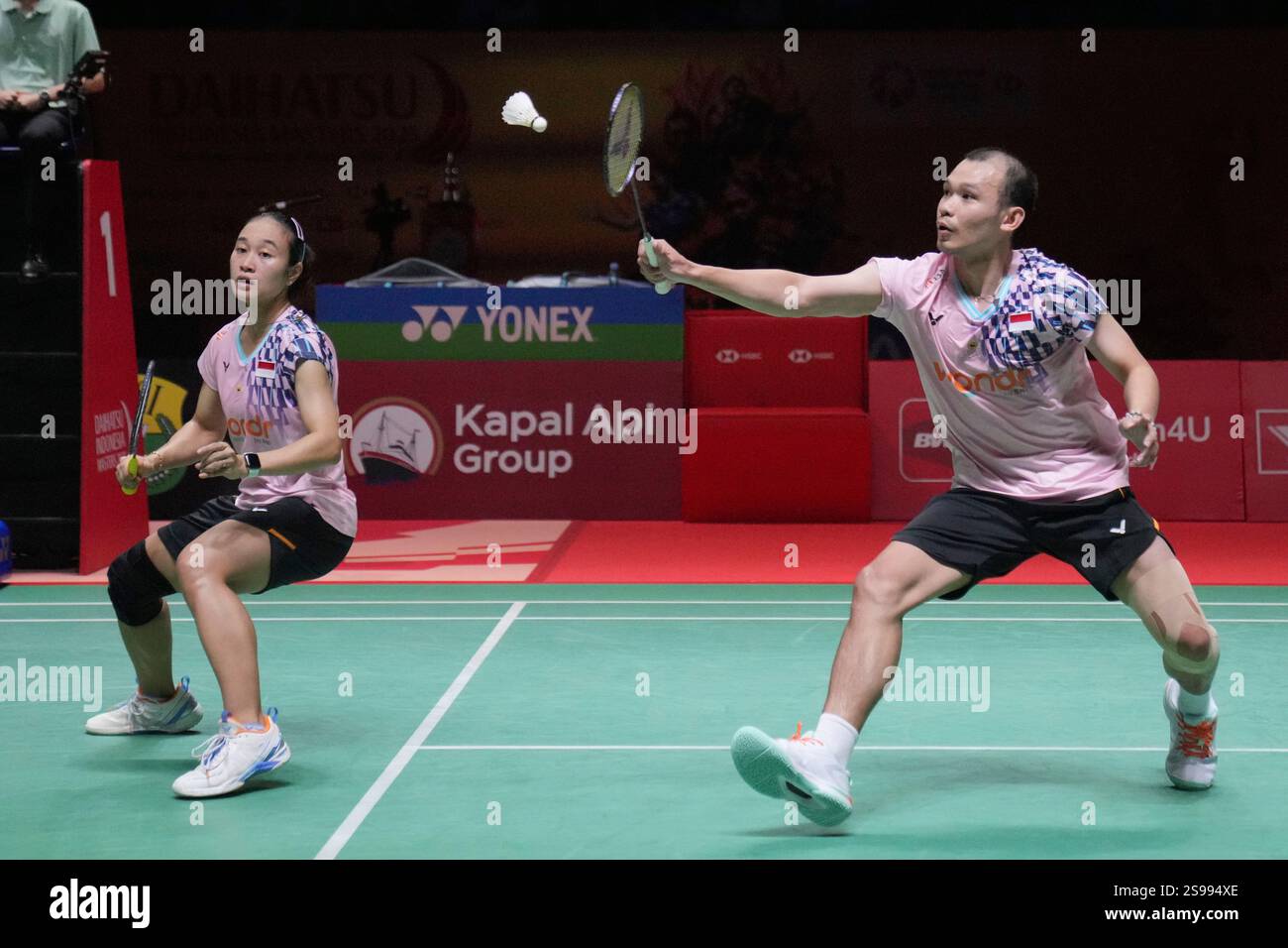 Rinov Rivaldy, right, and Lisa Ayu Kusumawati of Indonesia play against ...