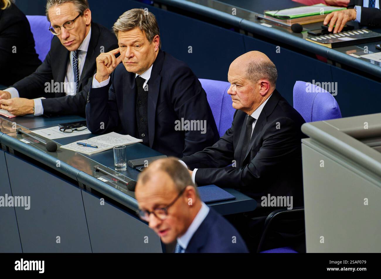 Migrationsdebatte im Bundestag : Friedrich Merz Scholz Habeck EUR, DEU, Berlin, 29 janvier 2025 ...