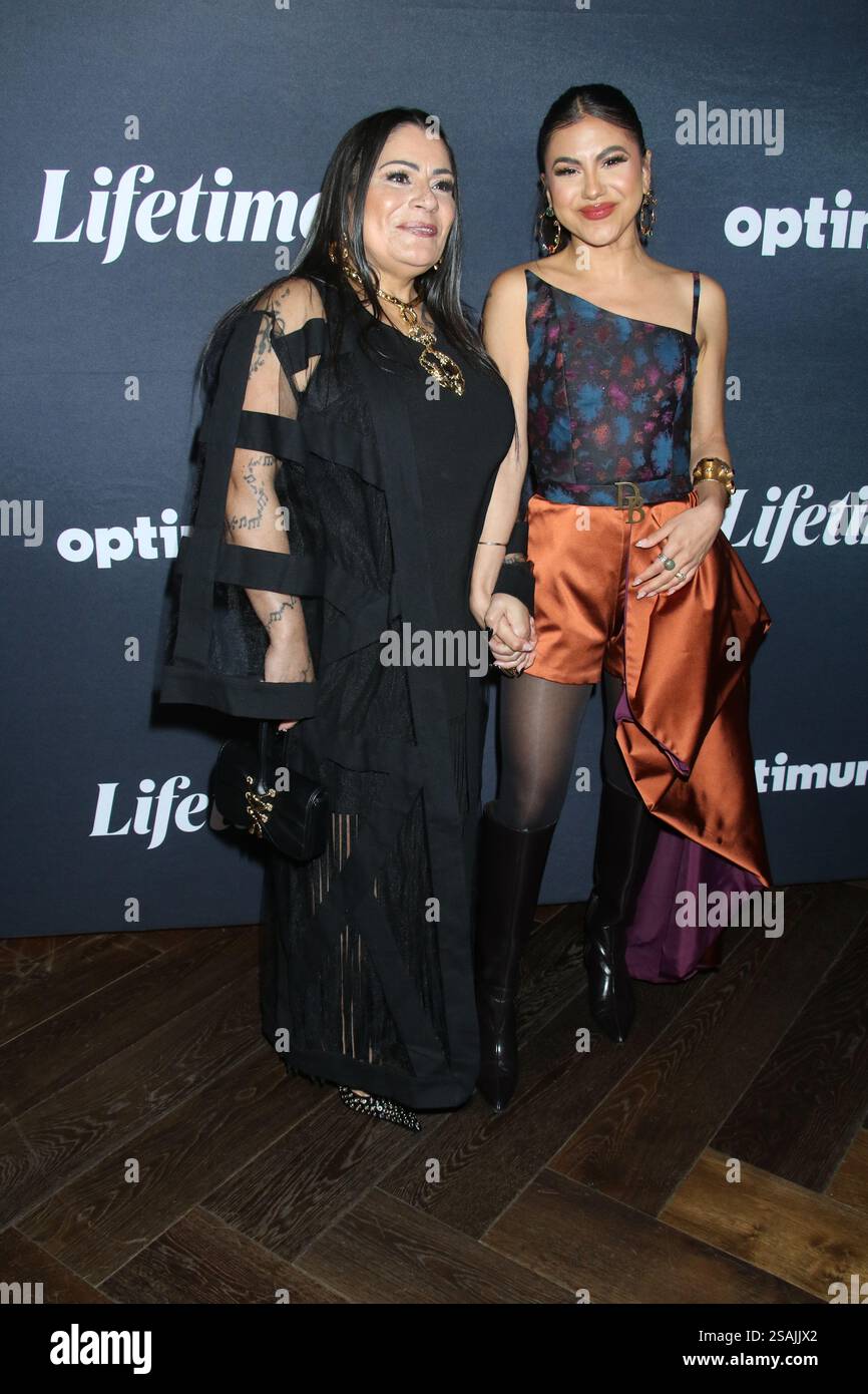 29 janvier 2025 Lisa Velez et Jearnest Corchado assent Voices of a ...