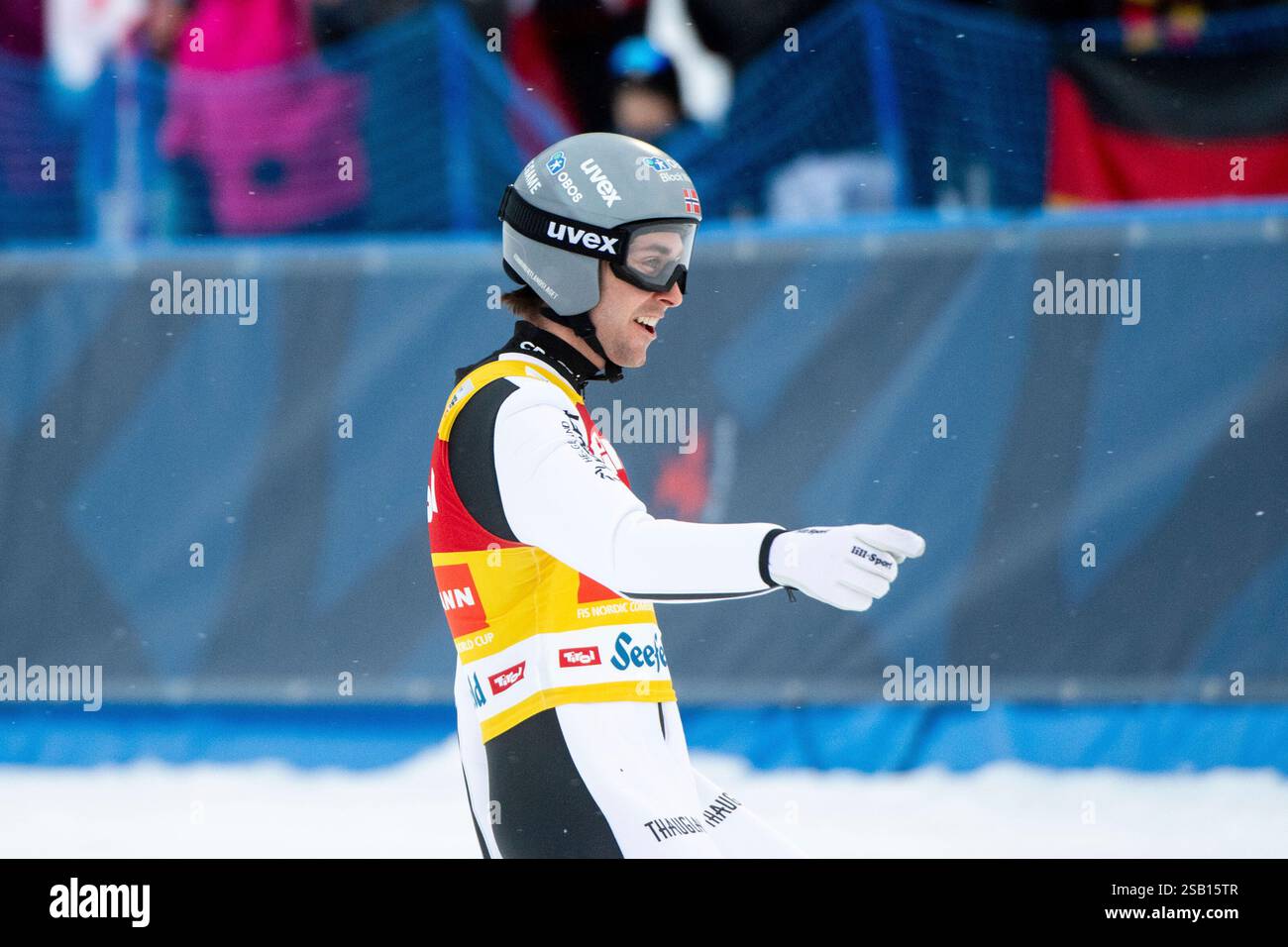 Riiber Jarl Magnus (Norwegian) jubelt im Ziel nach dem Skispringen ...