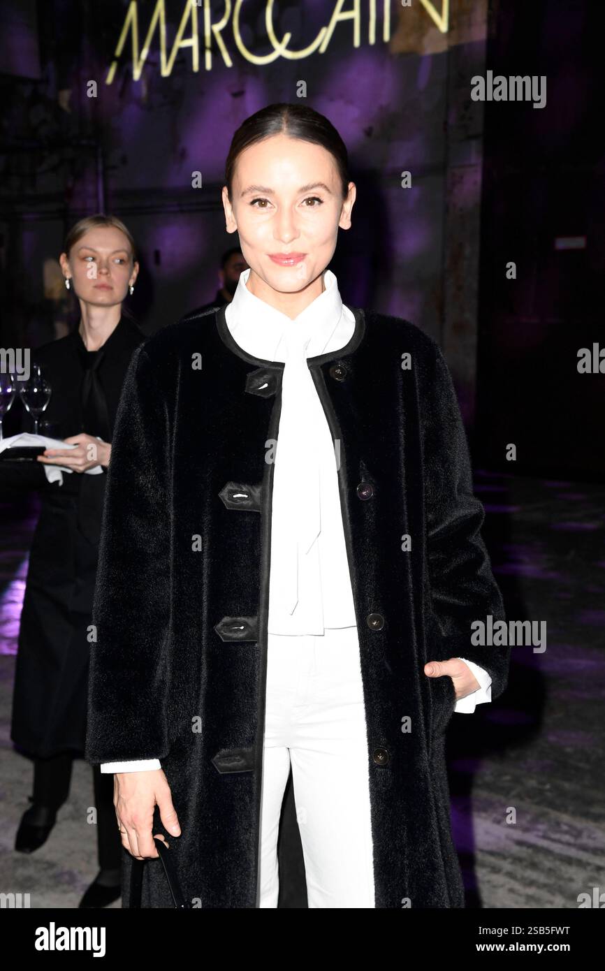 Peri Baumeister BEI der MARC CAIN DÉFILÉ im Rahmen der Berlin Fashion ...