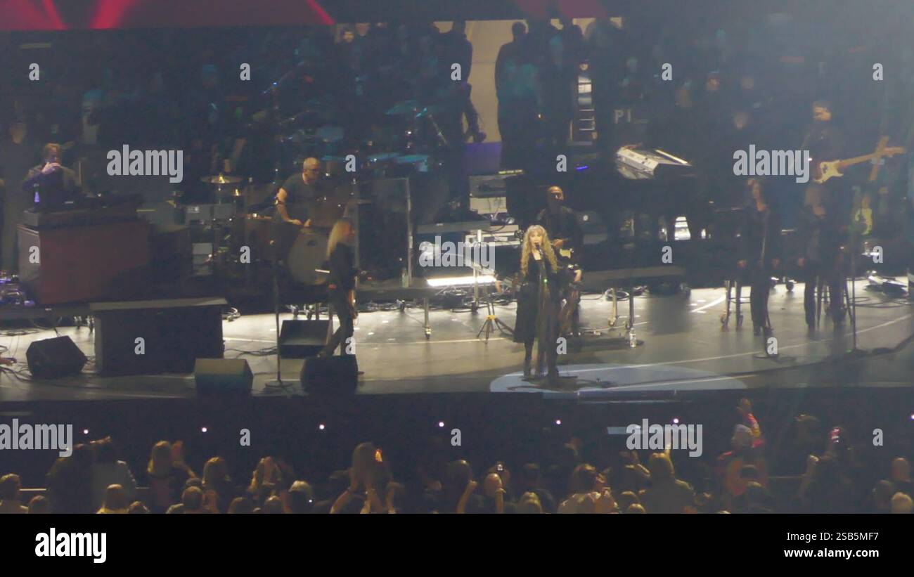 Inglewood, Californie, États-Unis 30 janvier 2025 le chanteur Stevie Nicks se produit au concert ...