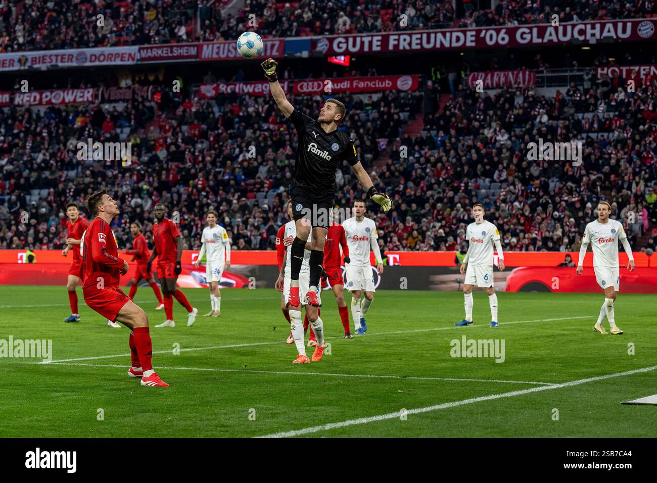 Muenchen, Deutschland. 1er février 2025. Timon Weiner (Torwart ...