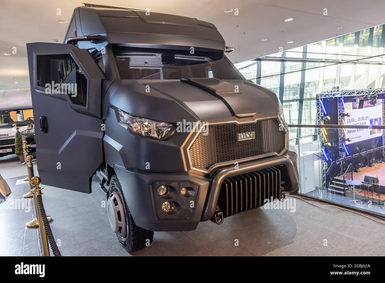 Multifunktionsfahrzeug MSG P1 des Unternehmens msg-trucks. Der Spezialtransporter ist als ...