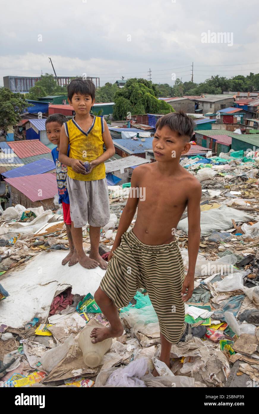 Philippines, Manille, Malabon, Matthieu Dauchez, prêtre français à la ...
