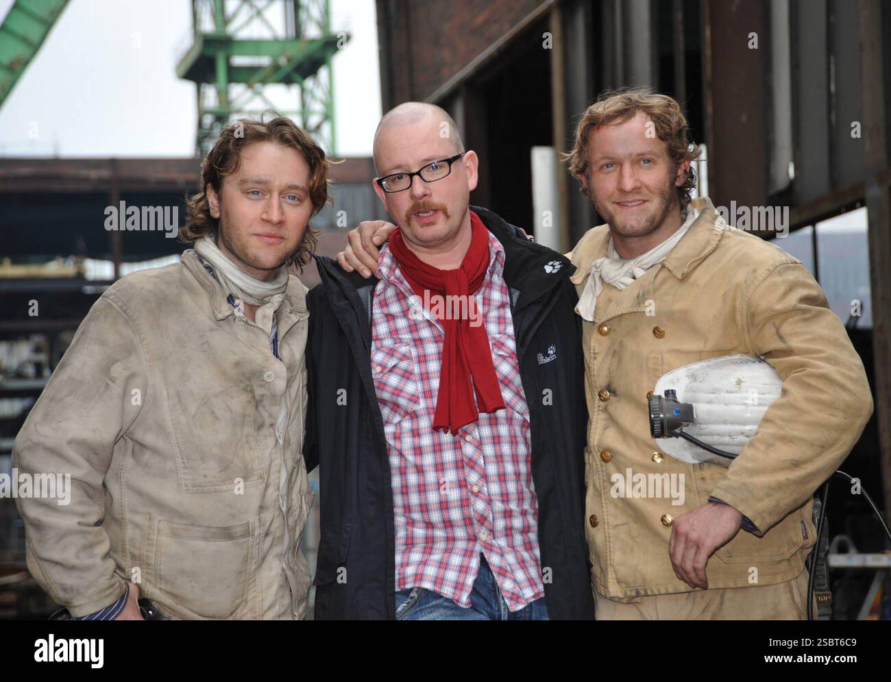 Adrian Topol David Steinmetz, Gregor Weber Kriminalhauptkomissar Stefan Deininger und Maximilian ...