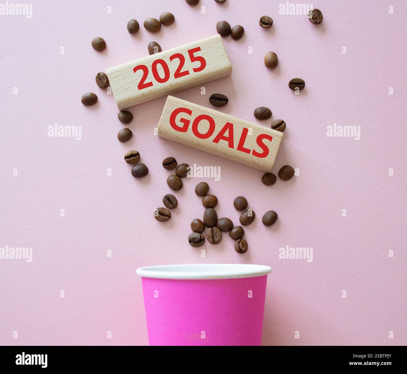 2025 symbole des objectifs. Concept Word 2025 buts sur des blocs de ...