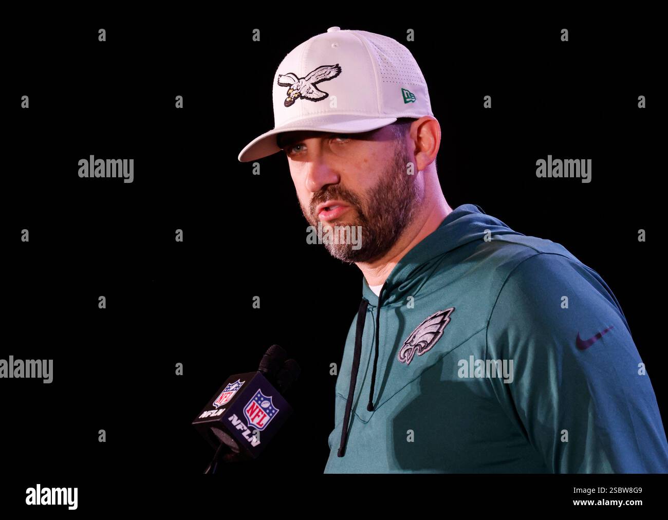 La Nouvelle-Orléans, États-Unis. 04th Feb, 2025. L’entraîneur-chef des ...