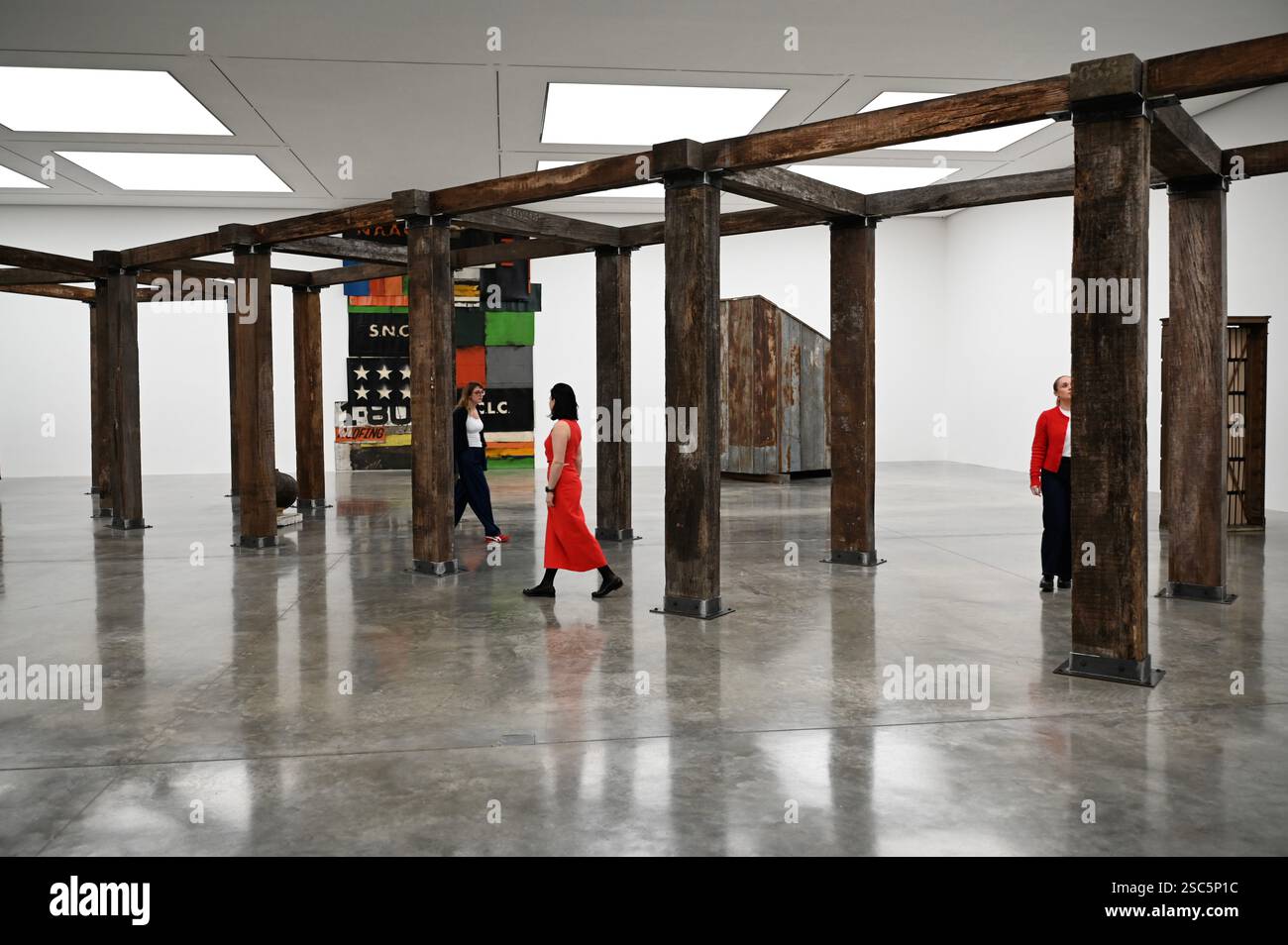 L'artiste américain Theaster Gates revient à Londres en reprenant le ...