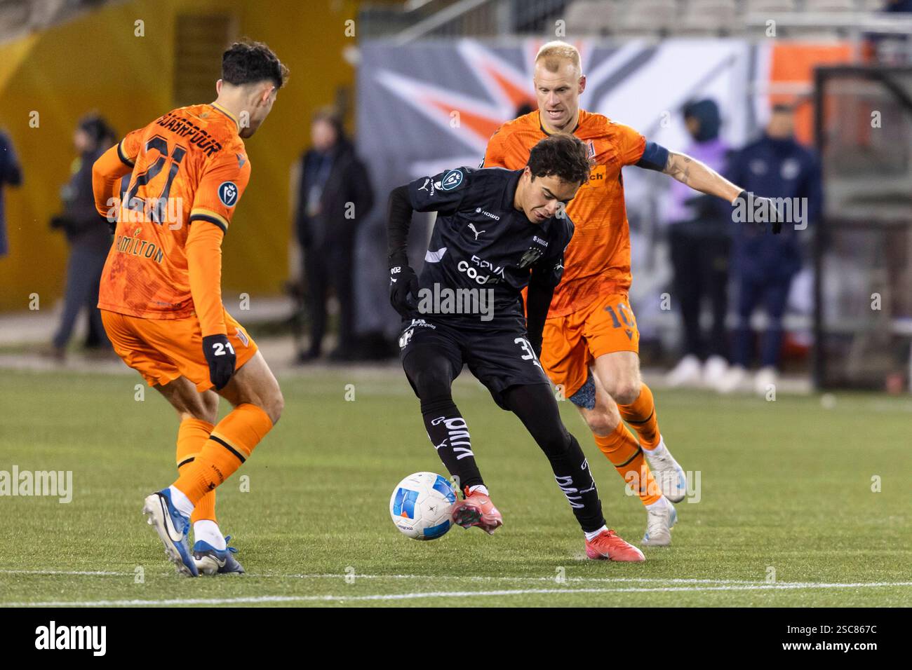 Hamilton, Canada. 05th Feb, 2025. Le milieu de terrain de Monterrey ...