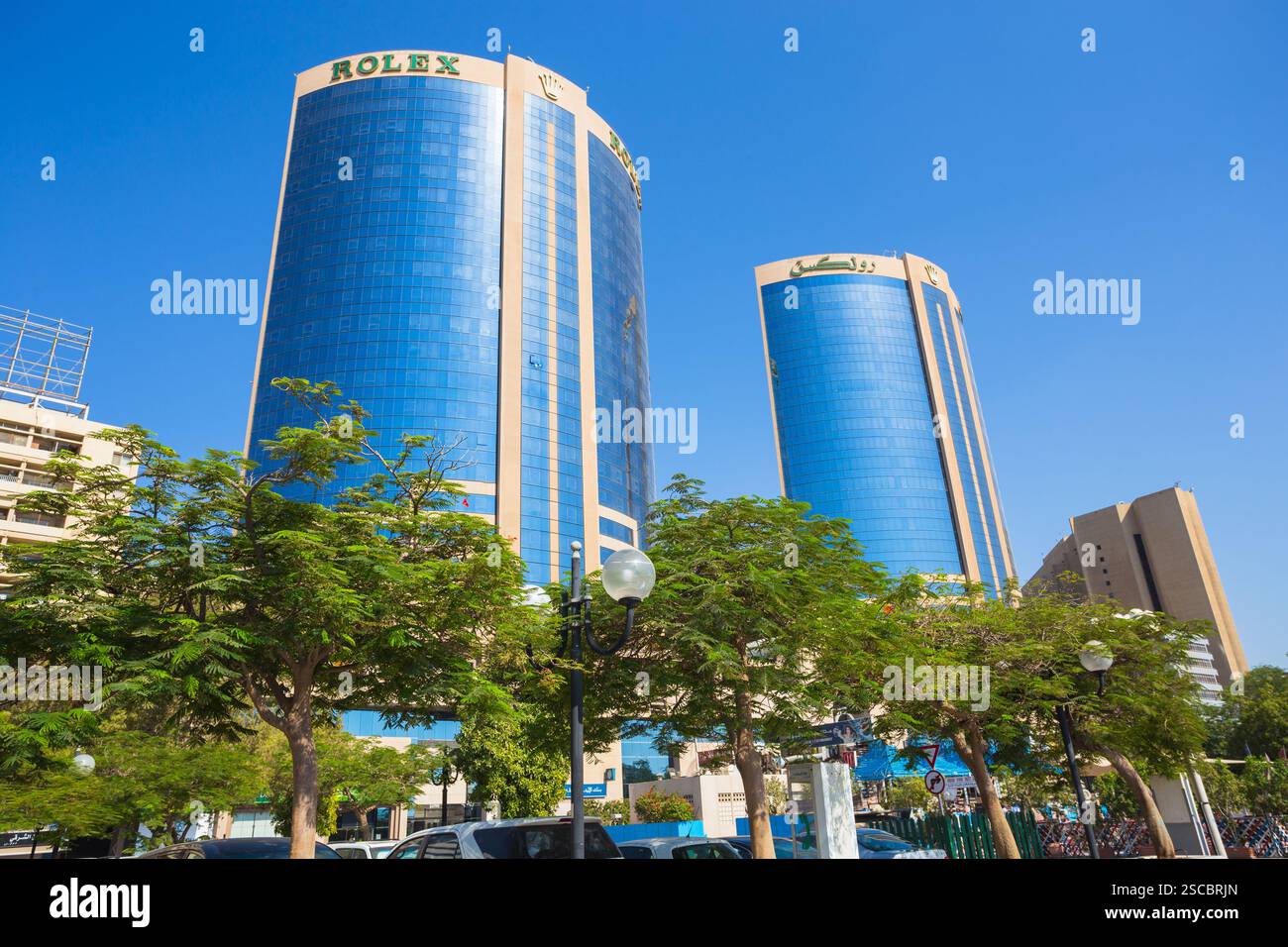 DUBAÏ, Émirats arabes Unis - 30 octobre 2013 : Deira Twin Towers à ...