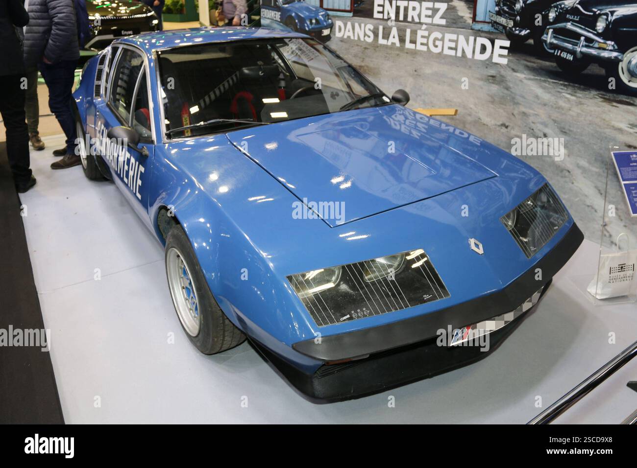 Renault Alpine A310 V6 der Gendarmerie Polizei am Stand des Musee de la ...