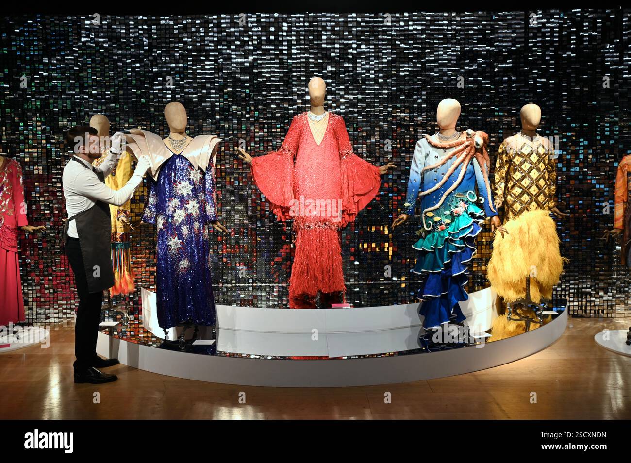 Christie’s présentera une rare vitrine sur la collection érudite de ...