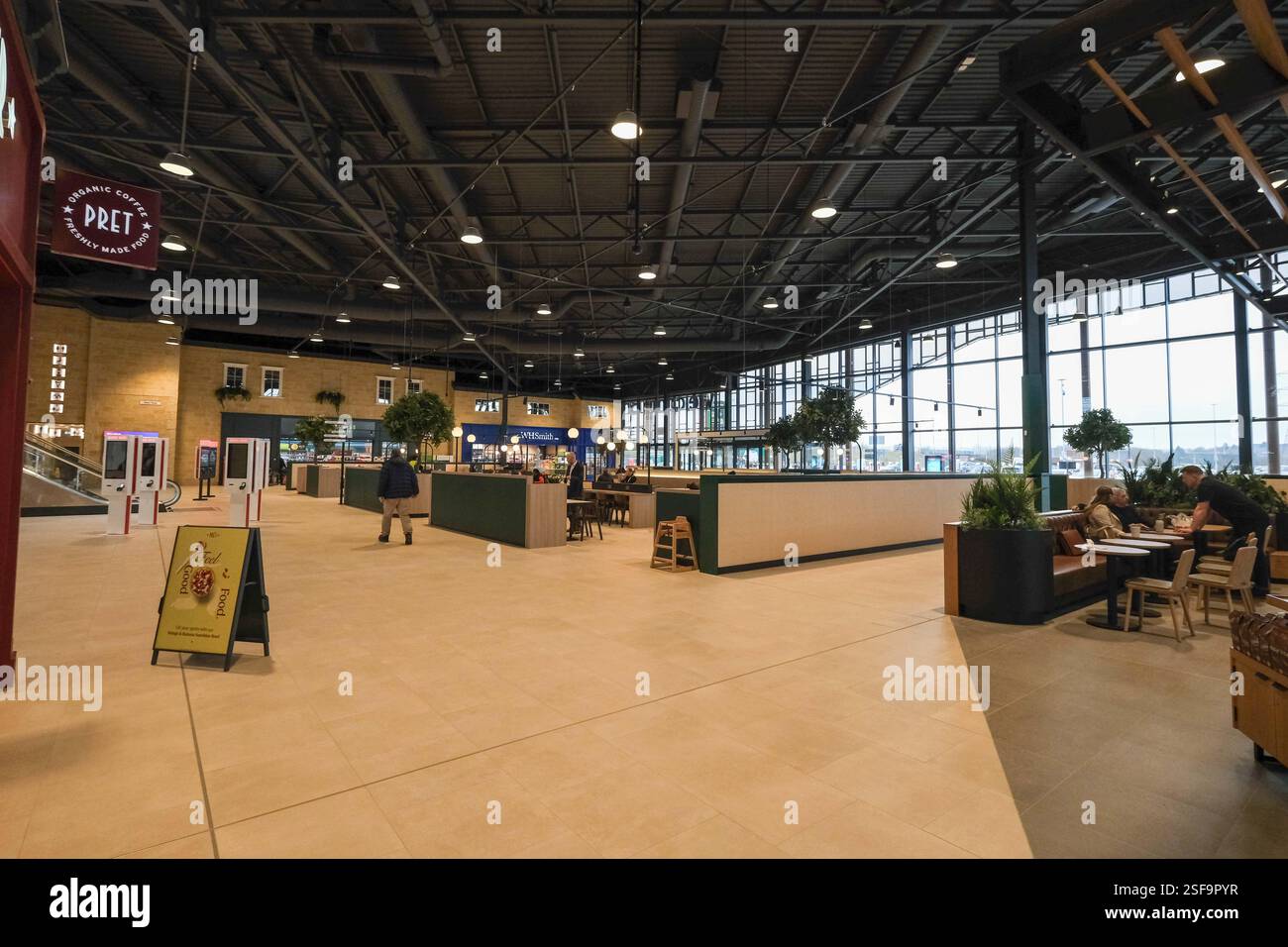 Le New Rotherham Welcome Break services a ouvert ses portes sur la M1 ...