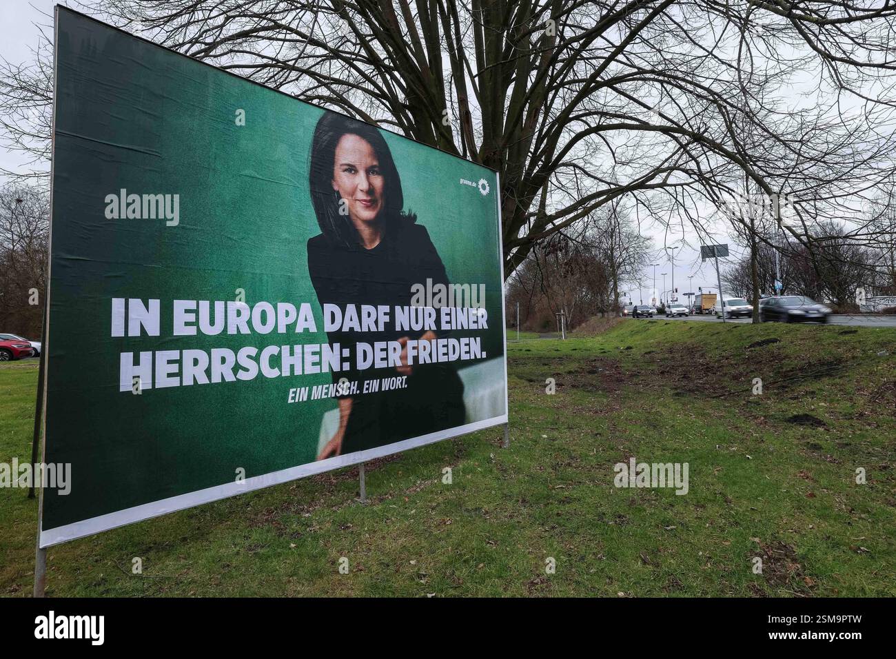 Wahlplakate - Bundestagswahl 2025 AM 11.02.2025 in Herne Ein Wahlplakat von Bündnis 90/Die ...