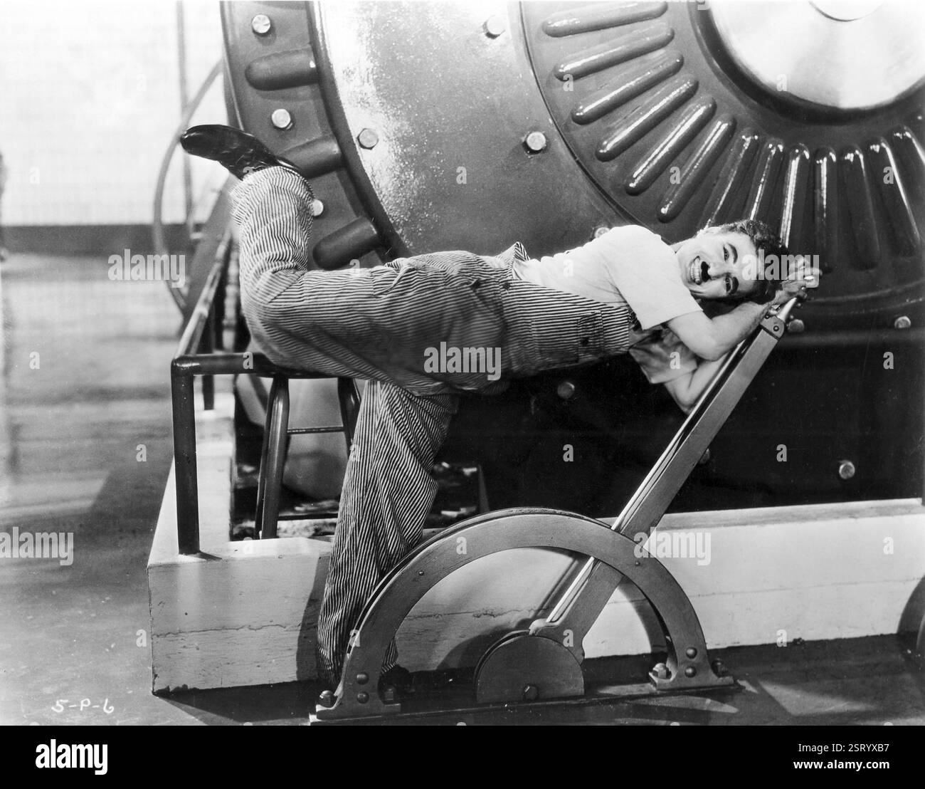 Charlie chaplin les temps modernes Banque de photographies et d’images ...
