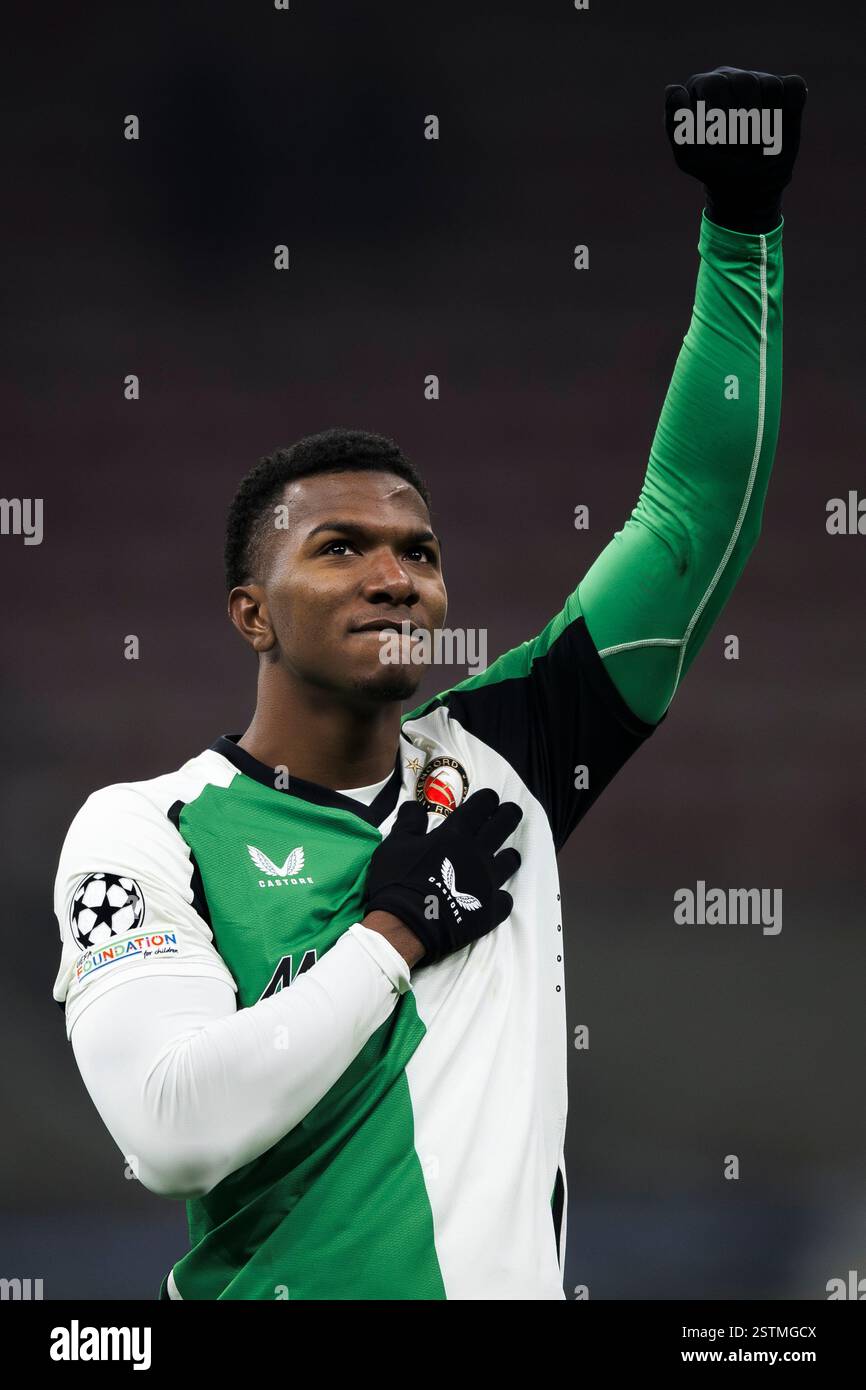 Milan, Italie. 18 février 2025. Jeyland Mitchell de Feyenoord célèbre à ...