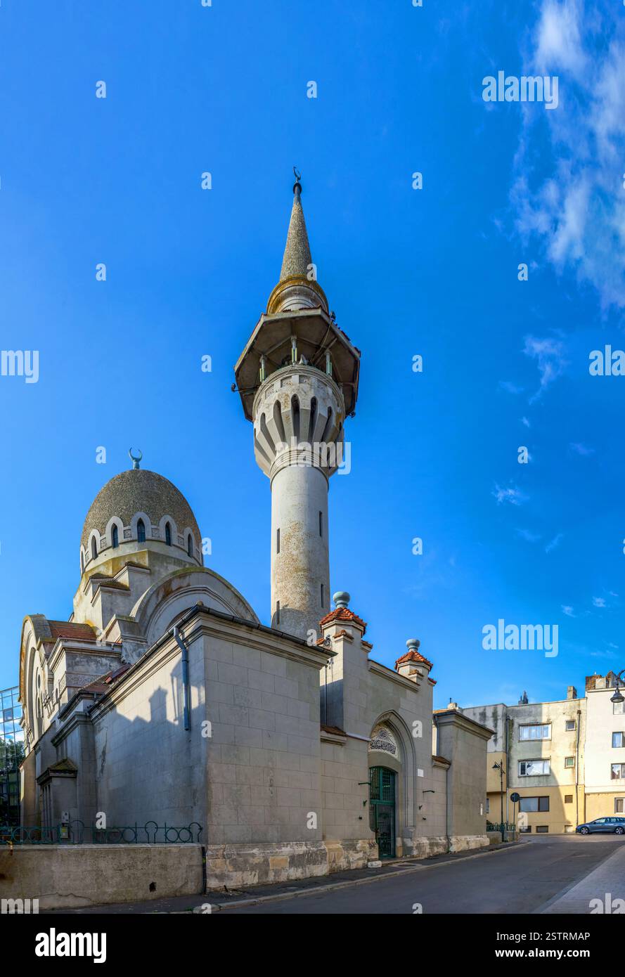 Mosque in constanta romania Banque de photographies et d’images à haute ...
